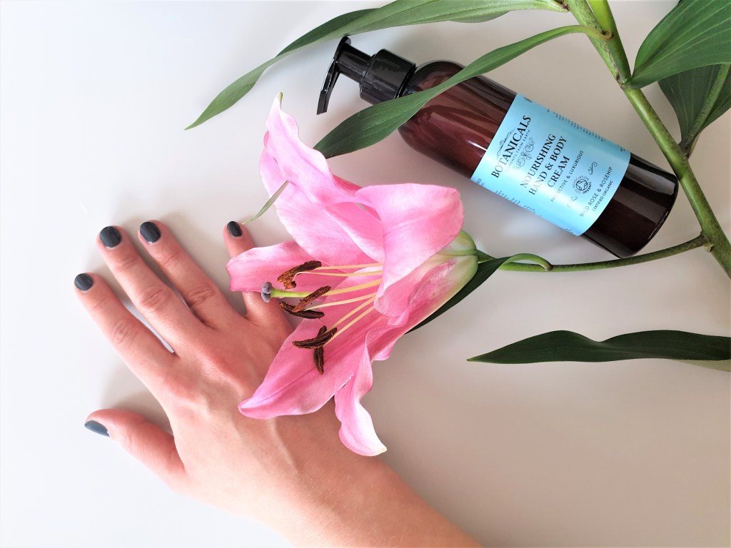 WASH YOUR HANDS! BOTANICALS NOURISHING HAND WASH AND HAND CREAM REVIEW ...